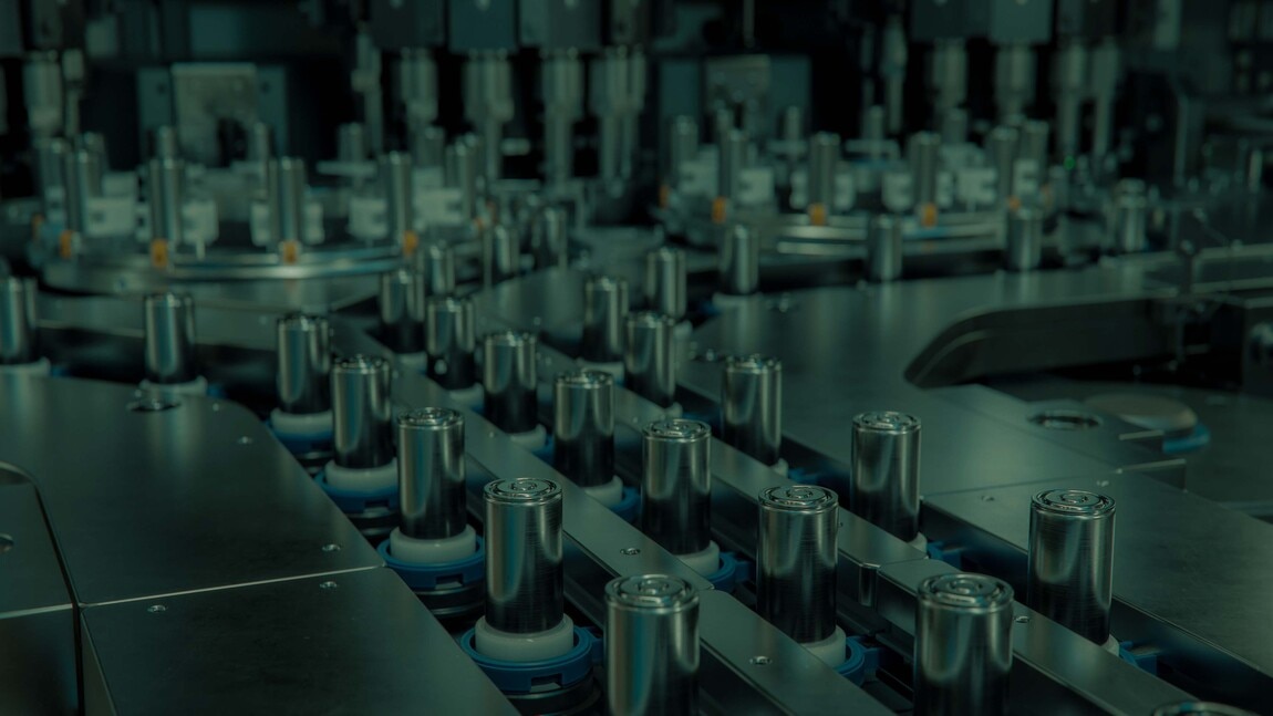 High density power conversion for the battery formation process | Vicor