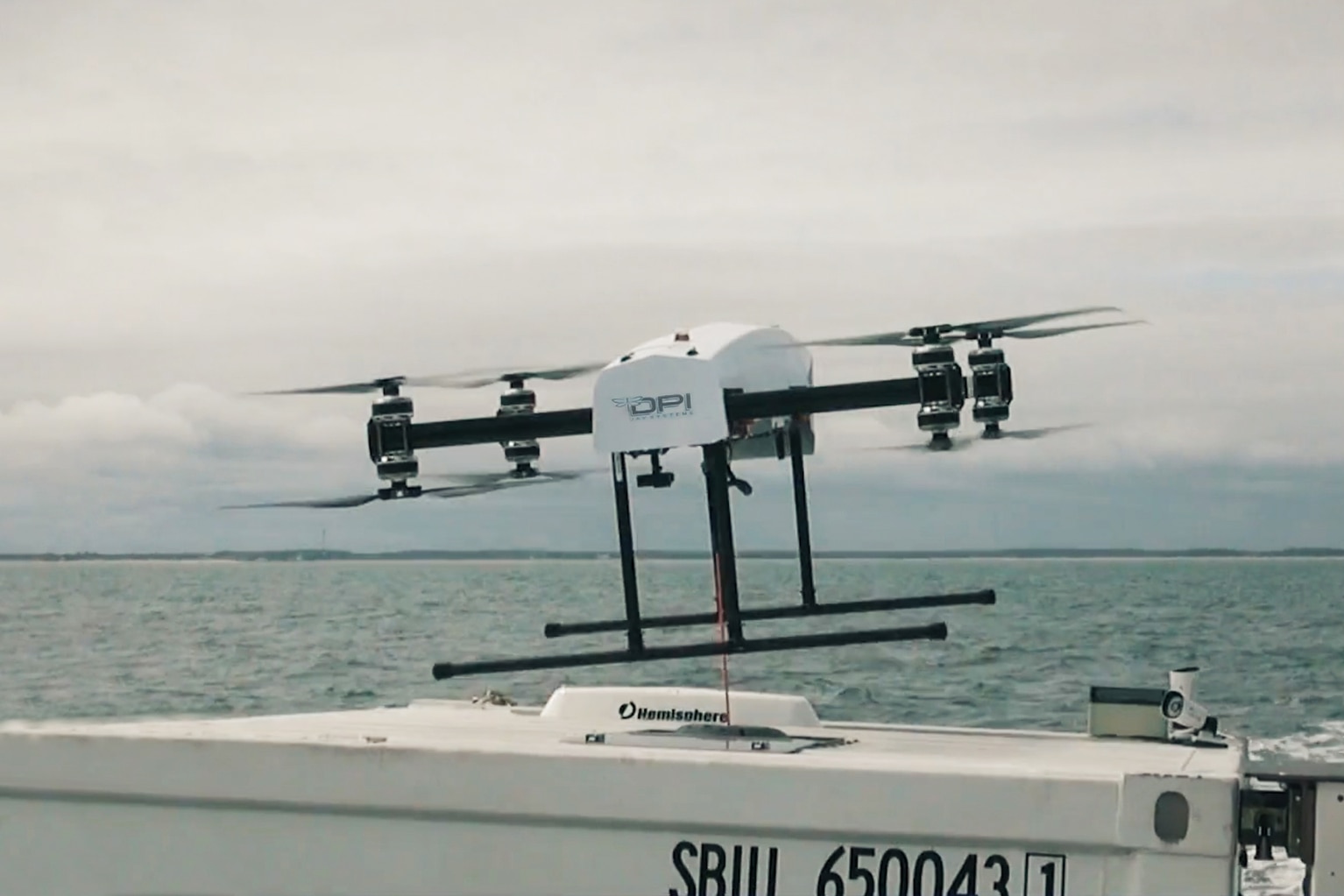 Powering Innovation Podcast featuring Dragonfly UAV | Vicor