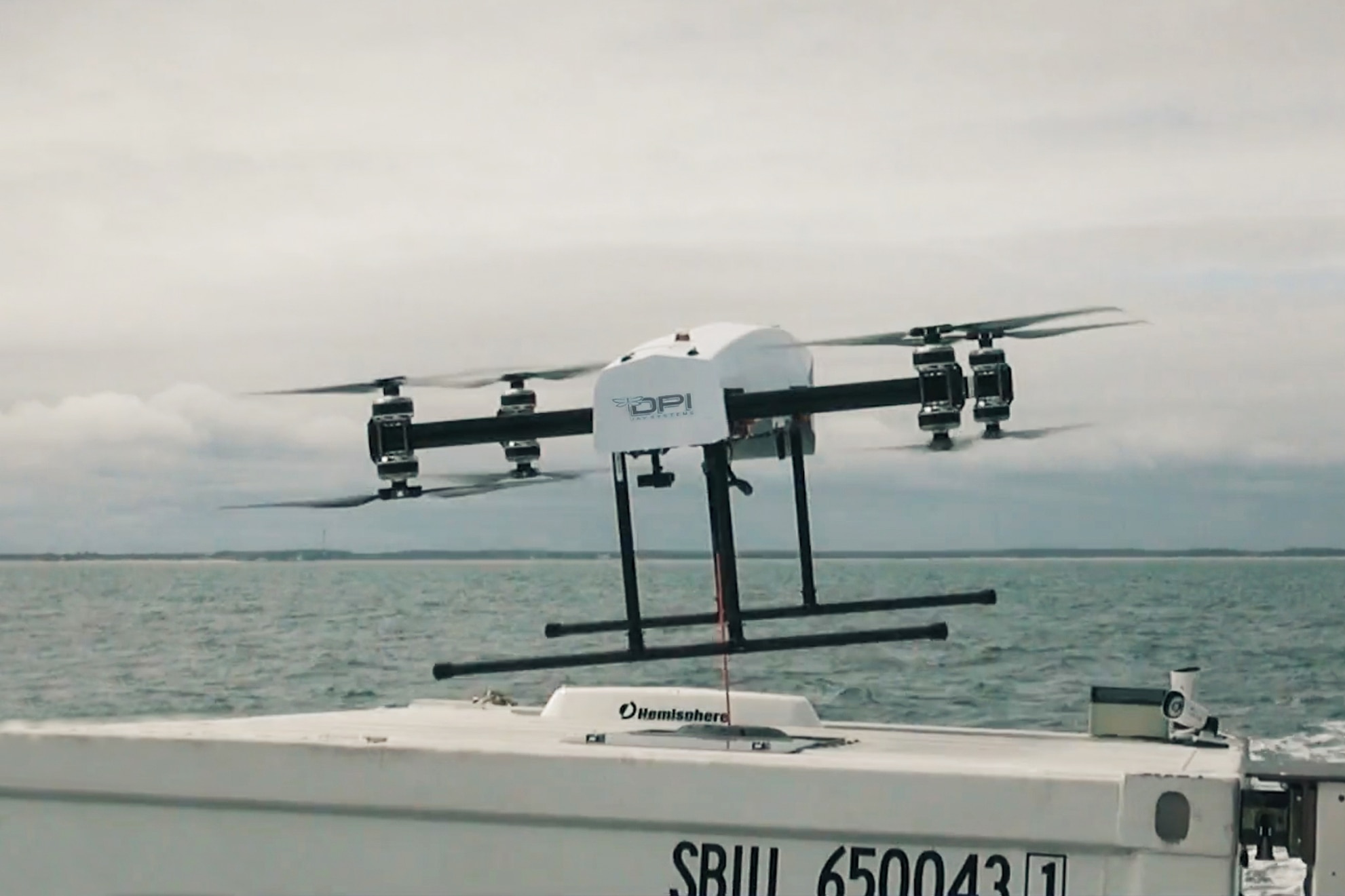 Tethered Drones Revolutionizes Maneuverability | Vicor